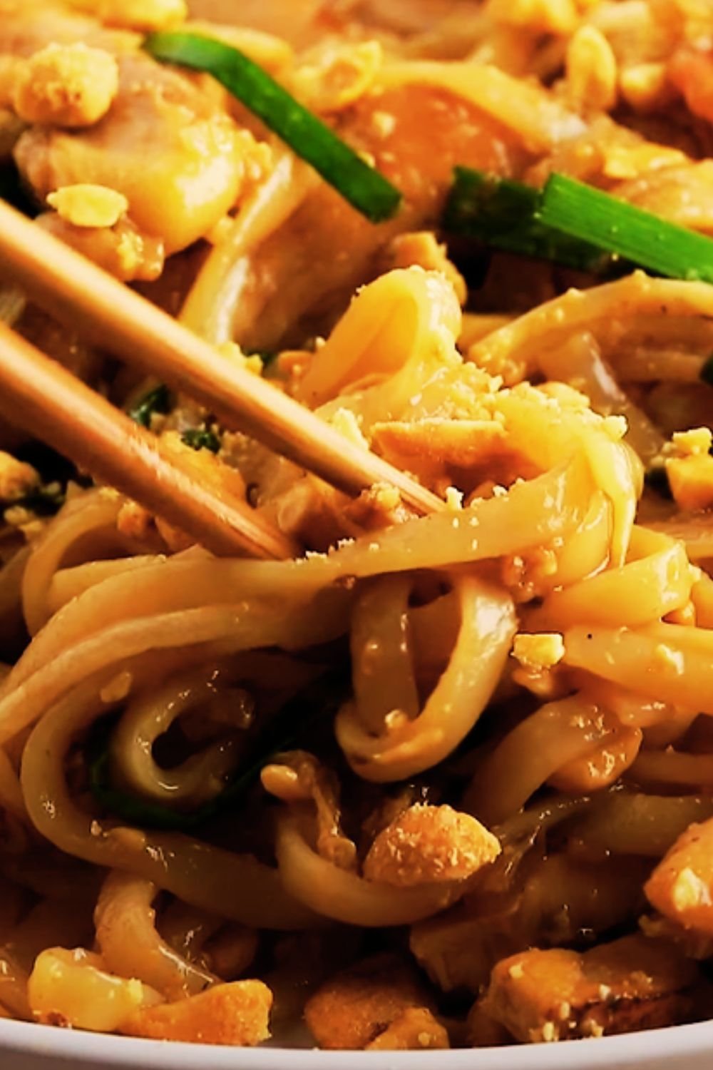 Healthy Chicken Pad Thai: A Lighter Twist on the Classic Thai Favorite ...