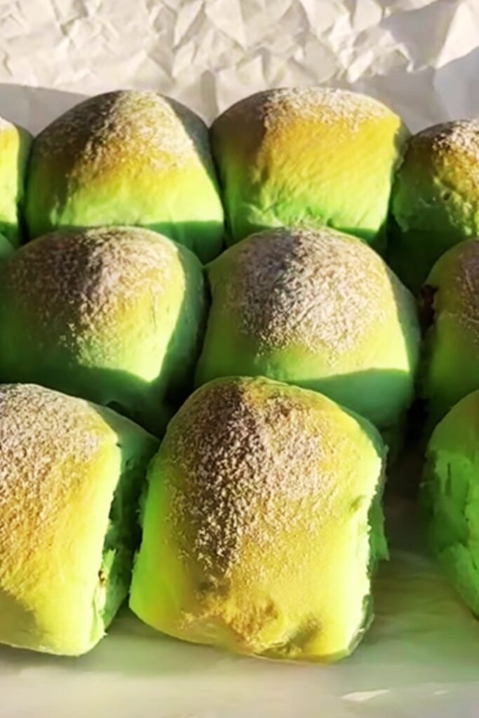 How To Make Matcha Bread: Your Complete Guide to Baking Perfect Green ...